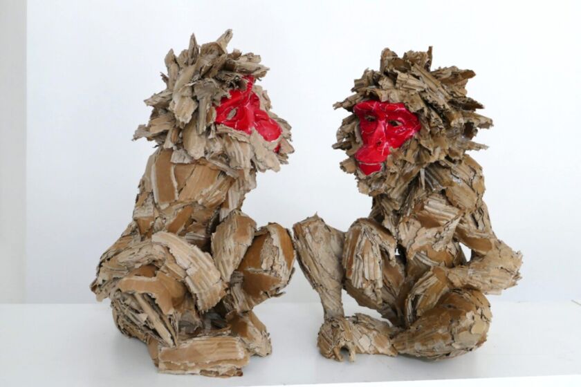 Olivier Bertrand: sustainable cardboard animal sculptures