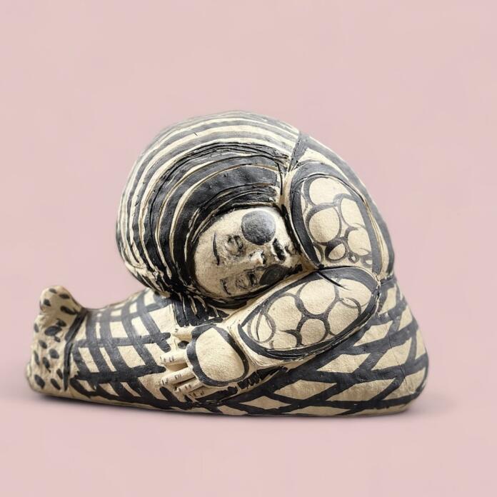 Andrea Keys Connell: expressive figurative clay sculptures