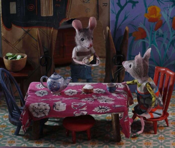 Maggie Rudy: whimsical anthropomorphic mice diorama art