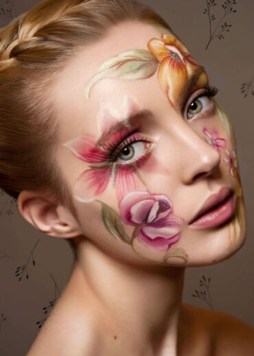 The surreal fusion of face paint and photography in Damien Mohn's ...